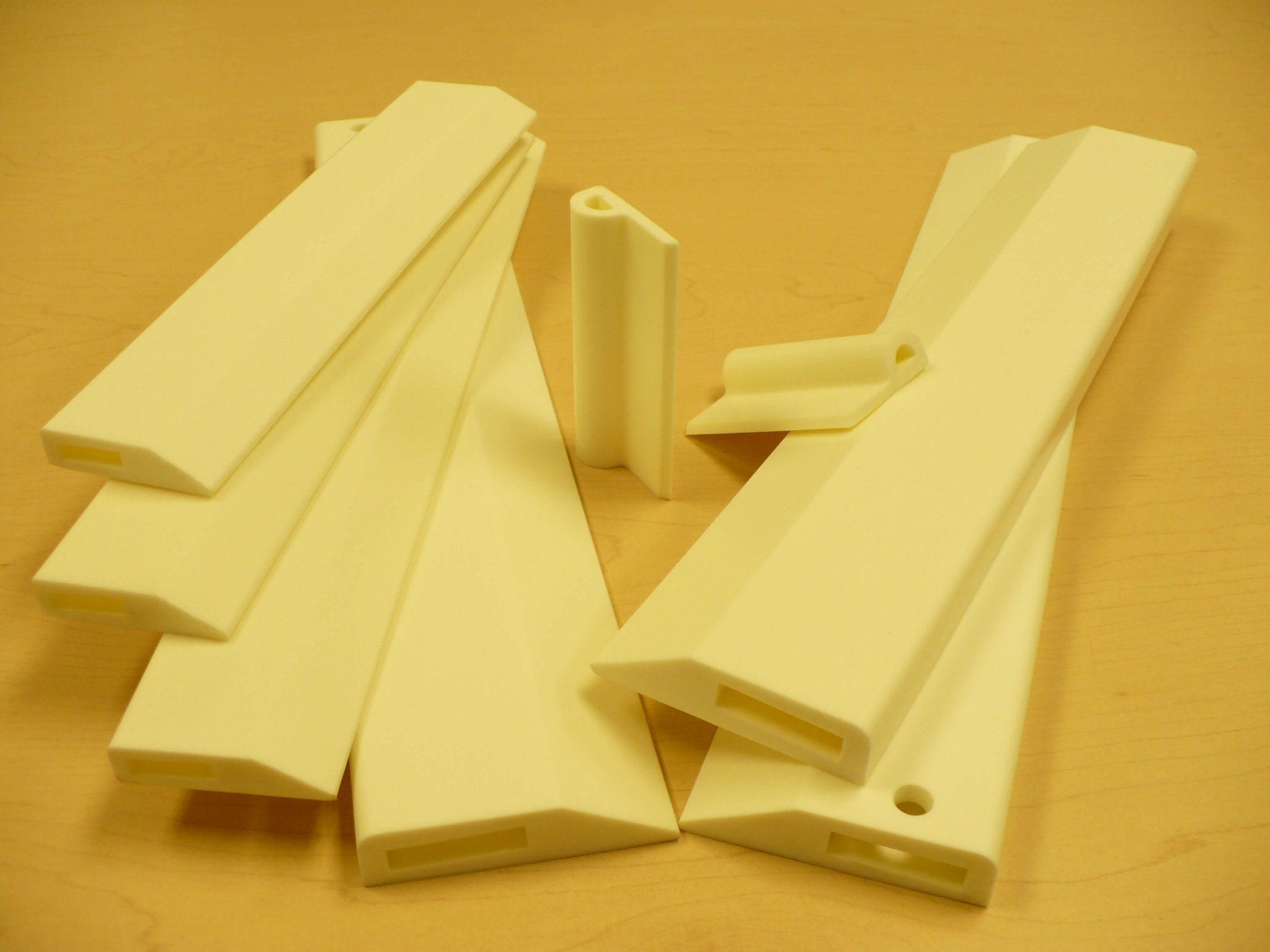 Polyurethane Scraper Supplier - Urethane Wipers & Blades | ESCO Plastics